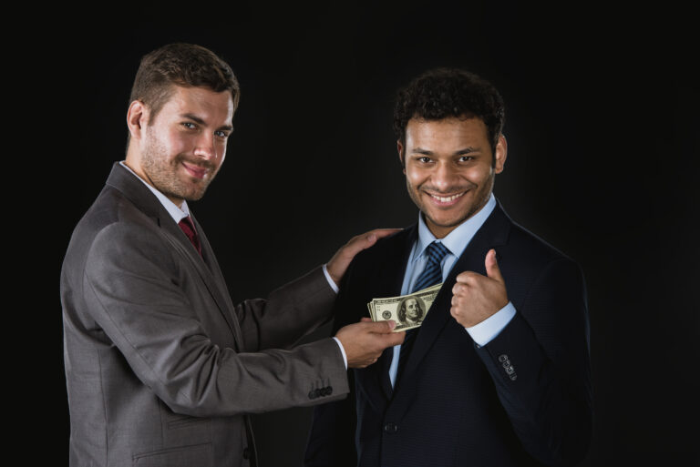 Manager Bonus Structure: How to Refuel Your Field Service Managers